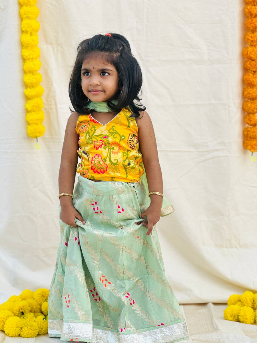 IM-Kiara Mini – Athira